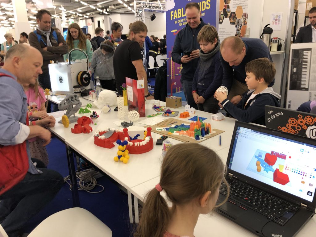 FORSCHA 2019 - SCHEE WARS !! - FabLab Kids